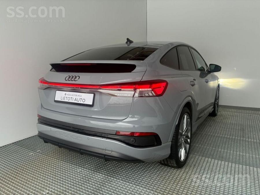 Pelēks Audi E-Tron 2022 Rīga, ar dzinēja tilpumu 0.00 L un nobraukumu 121 tūkst. km par 28990 €, foto 5 vietnē AUTOMOTO.COM.LV
