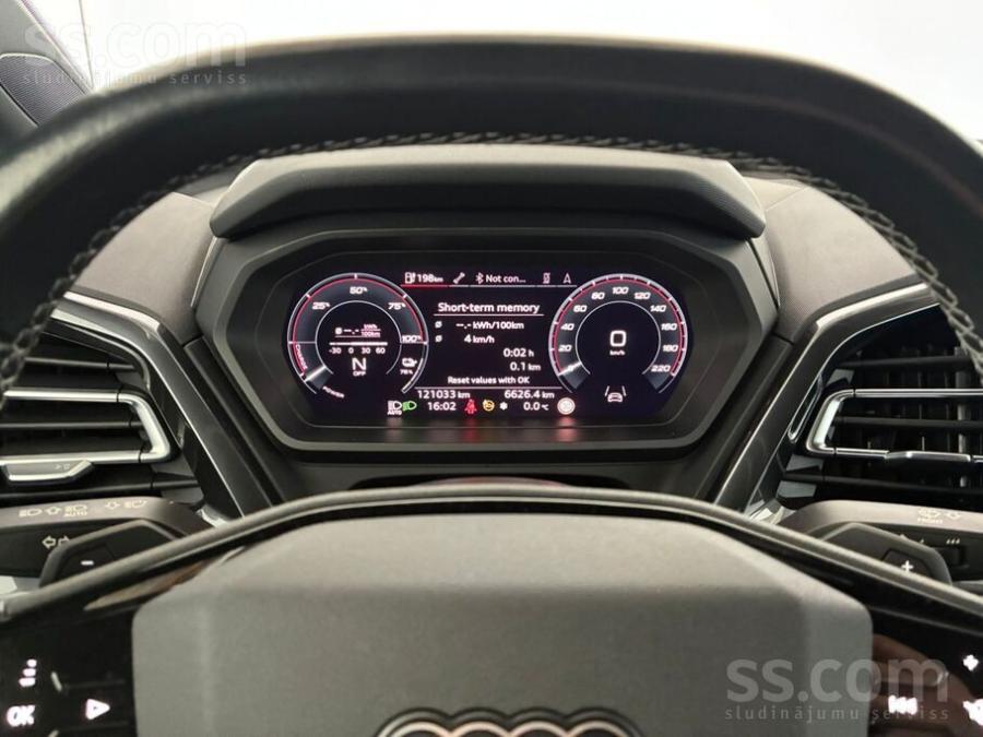 Pelēks Audi E-Tron 2022 Rīga, ar dzinēja tilpumu 0.00 L un nobraukumu 121 tūkst. km par 28990 €, foto 11 vietnē AUTOMOTO.COM.LV