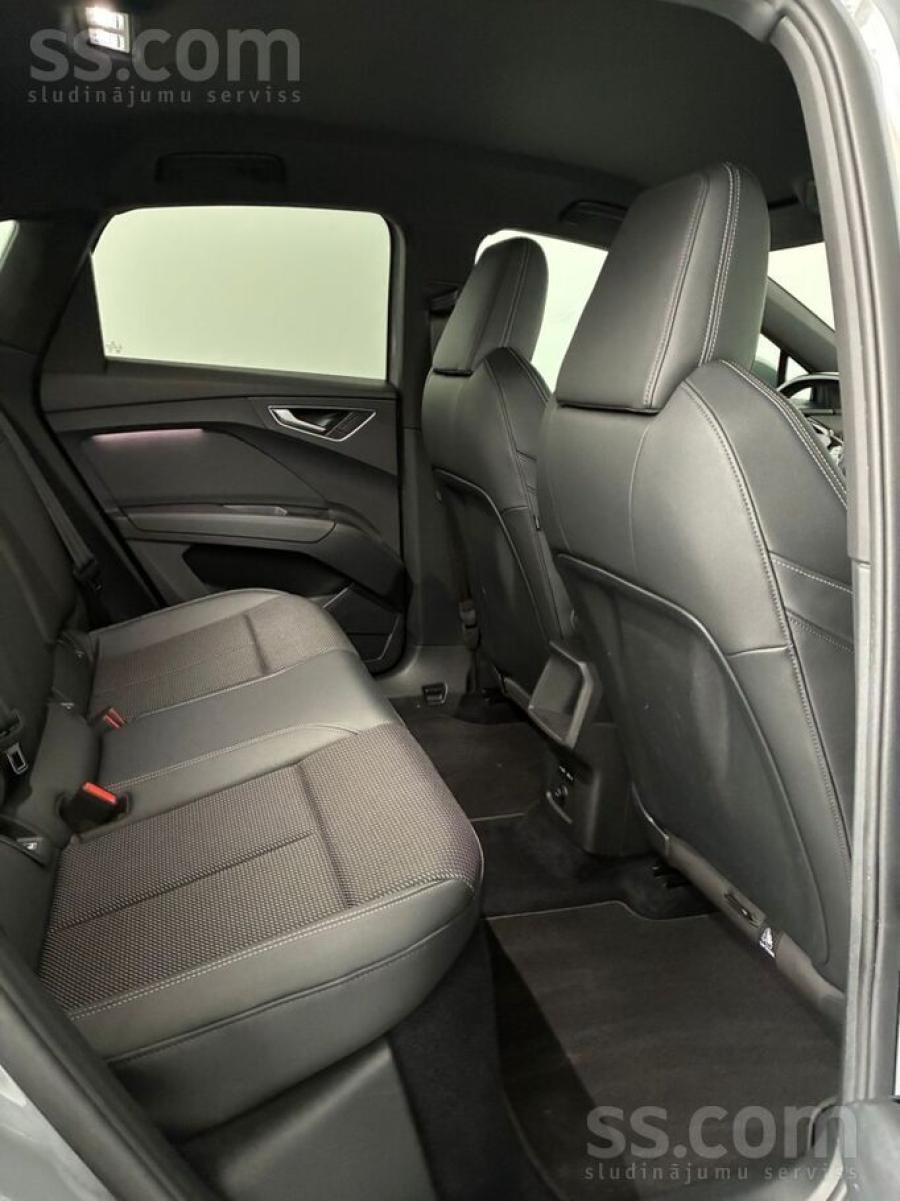 Pelēks Audi E-Tron 2022 Rīga, ar dzinēja tilpumu 0.00 L un nobraukumu 121 tūkst. km par 28990 €, foto 21 vietnē AUTOMOTO.COM.LV