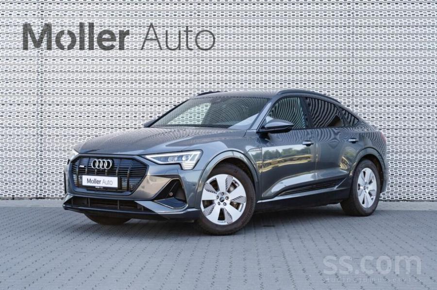 Pelēks Audi E-Tron 2022 Rīga, ar dzinēja tilpumu 0.00 L un nobraukumu 63 tūkst. km par 41850 €, foto 1 vietnē AUTOMOTO.COM.LV