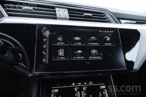 Pelēks Audi E-Tron 2022 Rīga, ar dzinēja tilpumu 0.00 L un nobraukumu 63 tūkst. km par 41850 €, foto 29 vietnē AUTOMOTO.COM.LV
