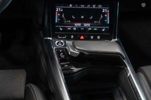 Серый Ауди E-Tron 2022 в Вильнюс, объемом двигателя 0.00 л и пробегом 60 тыс. км за 33900 €, фото 19 на AUTOMOTO.COM.LV