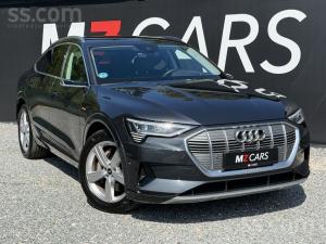 Pelēks Audi E-Tron 2022 Rīga, ar dzinēja tilpumu 0.00 L un nobraukumu 27 tūkst. km par 40990 €, foto  vietnē AUTOMOTO.COM.LV