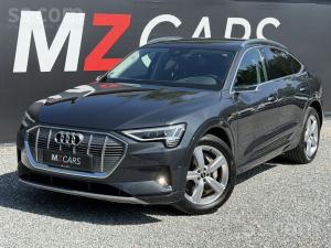 Grey Audi E-Tron 2022 in Riga, with an engine capacity of 0.00 L and mileage of 27 thousand km for 40990 €, photo 3 on AUTOMOTO.COM.LV
