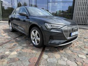 Grey Audi E-Tron 2022 in Riga, with an engine capacity of 0.00 L and mileage of 129 thousand km for 23990 €, photo  on AUTOMOTO.COM.LV