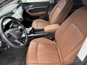 Pelēks Audi E-Tron 2022 Rīga, ar dzinēja tilpumu 0.00 L un nobraukumu 129 tūkst. km par 23990 €, foto 17 vietnē AUTOMOTO.COM.LV