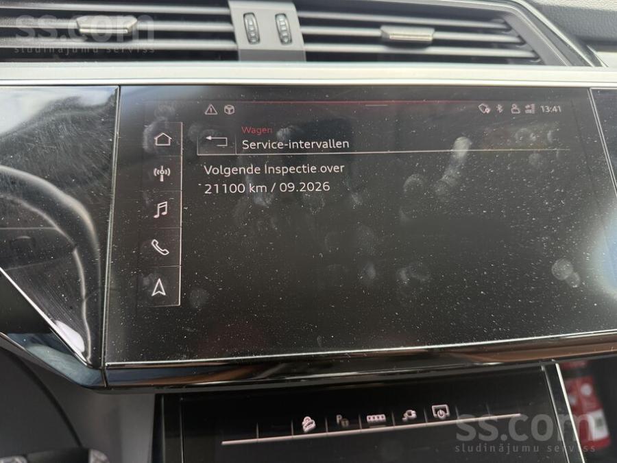 Pelēks Audi E-Tron 2022 Rīga, ar dzinēja tilpumu 0.00 L un nobraukumu 129 tūkst. km par 23990 €, foto 18 vietnē AUTOMOTO.COM.LV