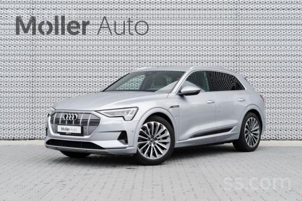Pelēks Audi E-Tron 2022 Rīga, ar dzinēja tilpumu 0.00 L un nobraukumu 63 tūkst. km par 33350 €, foto 1 vietnē AUTOMOTO.COM.LV