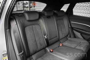 Pelēks Audi E-Tron 2022 Rīga, ar dzinēja tilpumu 0.00 L un nobraukumu 63 tūkst. km par 33350 €, foto 29 vietnē AUTOMOTO.COM.LV