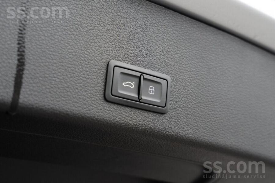 Pelēks Audi E-Tron 2022 Rīga, ar dzinēja tilpumu 0.00 L un nobraukumu 63 tūkst. km par 33350 €, foto 33 vietnē AUTOMOTO.COM.LV