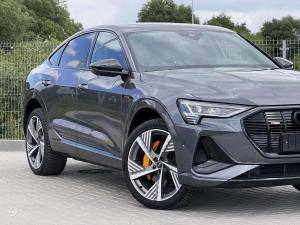Серый Ауди E-Tron 2022 в Таураге, объемом двигателя 0.00 л и пробегом 138 тыс. км за 27500 €, фото 9 на AUTOMOTO.COM.LV