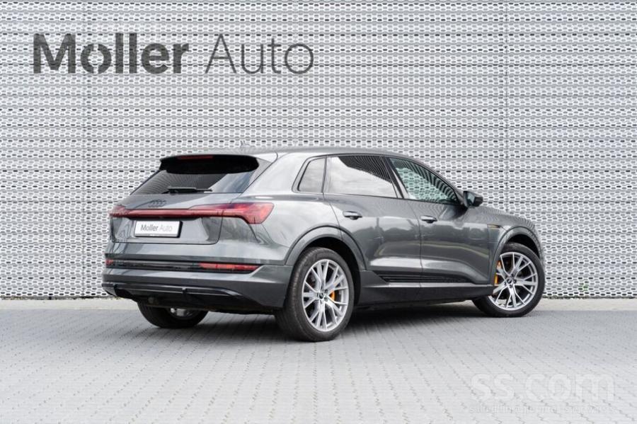 Pelēks Audi E-Tron 2022 Rīga, ar dzinēja tilpumu 0.00 L un nobraukumu 61 tūkst. km par 43200 €, foto 5 vietnē AUTOMOTO.COM.LV