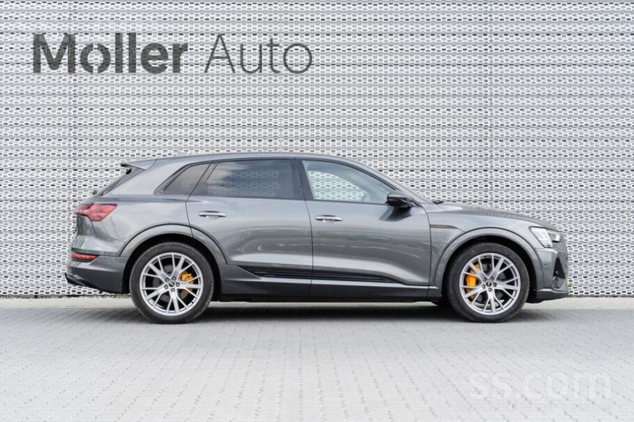 Pelēks Audi E-Tron 2022 Rīga, ar dzinēja tilpumu 0.00 L un nobraukumu 61 tūkst. km par 43200 €, foto 6 vietnē AUTOMOTO.COM.LV