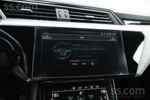 Pelēks Audi E-Tron 2022 Rīga, ar dzinēja tilpumu 0.00 L un nobraukumu 61 tūkst. km par 43200 €, foto 21 vietnē AUTOMOTO.COM.LV