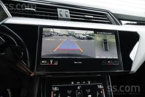 Pelēks Audi E-Tron 2022 Rīga, ar dzinēja tilpumu 0.00 L un nobraukumu 61 tūkst. km par 43200 €, foto 31 vietnē AUTOMOTO.COM.LV