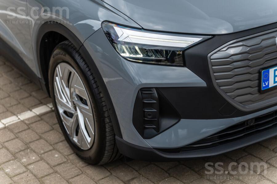 Pelēks Audi E-Tron 2022 Rīga, ar dzinēja tilpumu 0.00 L un nobraukumu 49 tūkst. km par 27990 €, foto 11 vietnē AUTOMOTO.COM.LV