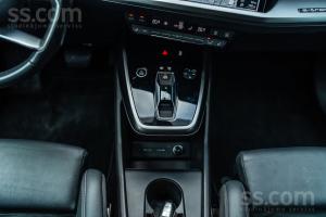 Pelēks Audi E-Tron 2022 Rīga, ar dzinēja tilpumu 0.00 L un nobraukumu 49 tūkst. km par 27990 €, foto 27 vietnē AUTOMOTO.COM.LV