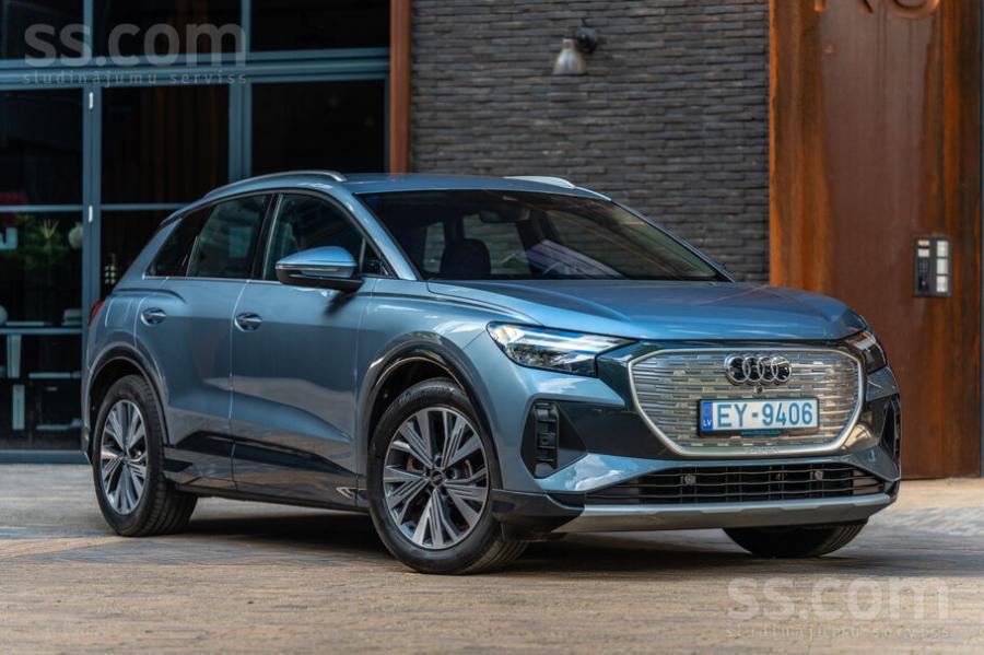 Pelēks Audi E-Tron 2022 Rīga, ar dzinēja tilpumu 0.00 L un nobraukumu 17 tūkst. km par 34500 €, foto 1 vietnē AUTOMOTO.COM.LV