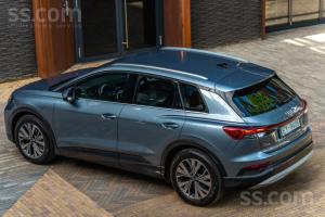 Pelēks Audi E-Tron 2022 Rīga, ar dzinēja tilpumu 0.00 L un nobraukumu 17 tūkst. km par 34500 €, foto 11 vietnē AUTOMOTO.COM.LV