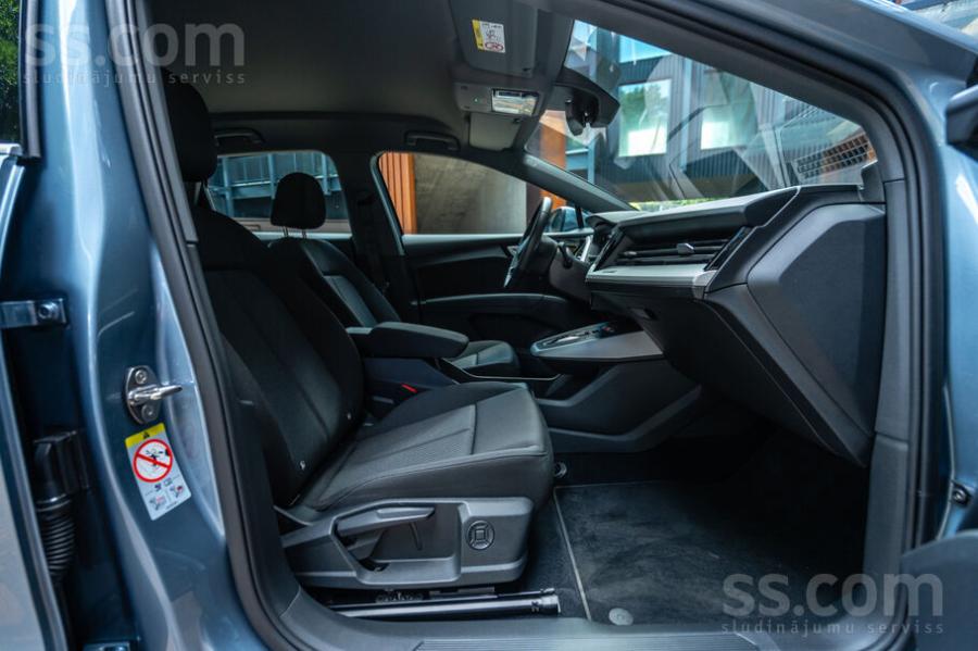 Pelēks Audi E-Tron 2022 Rīga, ar dzinēja tilpumu 0.00 L un nobraukumu 17 tūkst. km par 34500 €, foto 21 vietnē AUTOMOTO.COM.LV