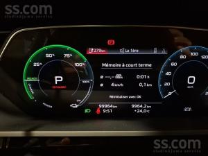 Pelēks Audi E-Tron 2022 Rīga, ar dzinēja tilpumu 0.00 L un nobraukumu 99 tūkst. km par 29999 €, foto 5 vietnē AUTOMOTO.COM.LV