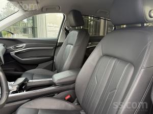 Pelēks Audi E-Tron 2022 Rīga, ar dzinēja tilpumu 0.00 L un nobraukumu 100 tūkst. km par 29999 €, foto 21 vietnē AUTOMOTO.COM.LV