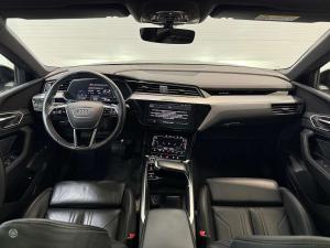 Grey Audi E-Tron 2022 in Vilnius, with an engine capacity of 0.00 L and mileage of 139 thousand km for 29950 €, photo 8 on AUTOMOTO.COM.LV