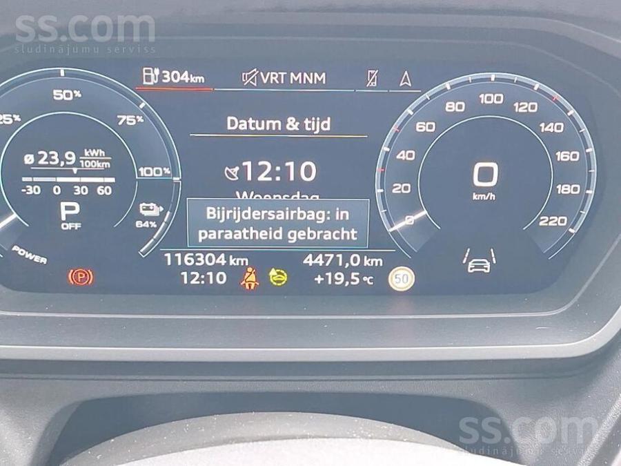 Pelēks Audi E-Tron 2022 Ogre, ar dzinēja tilpumu 0.00 L un nobraukumu 116 tūkst. km par 26470 €, foto 10 vietnē AUTOMOTO.COM.LV