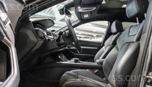 Grey Audi E-Tron 2022 in Tukums, with an engine capacity of 0.00 L and mileage of 76 thousand km for 35990 €, photo 4 on AUTOMOTO.COM.LV