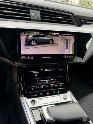 Серый Ауди E-Tron 2022 в Вильнюс, объемом двигателя 0.00 л и пробегом 51 тыс. км за 35800 €, фото 24 на AUTOMOTO.COM.LV