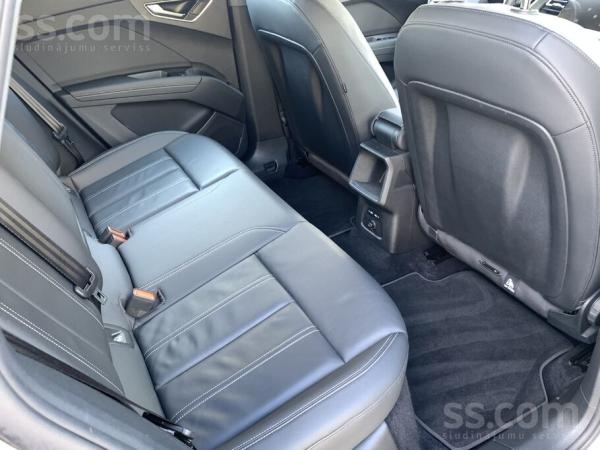 Pelēks Audi E-Tron 2022 Ogre, ar dzinēja tilpumu 0.00 L un nobraukumu 116 tūkst. km par 25500 €, foto 11 vietnē AUTOMOTO.COM.LV