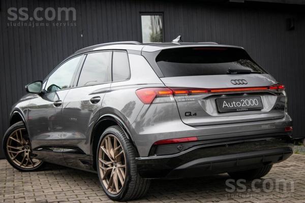 Pelēks Audi E-Tron 2022 Tukums, ar dzinēja tilpumu 0.00 L un nobraukumu 159 tūkst. km par 26990 €, foto 4 vietnē AUTOMOTO.COM.LV