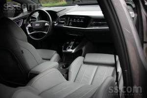Grey Audi E-Tron 2022 in Tukums, with an engine capacity of 0.00 L and mileage of 159 thousand km for 26990 €, photo 10 on AUTOMOTO.COM.LV