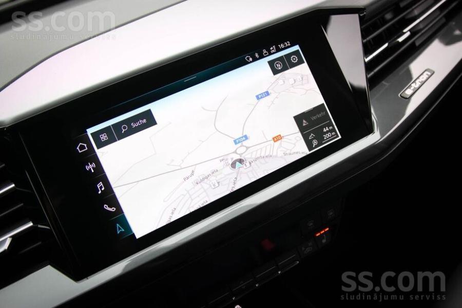 Grey Audi E-Tron 2022 in Tukums, with an engine capacity of 0.00 L and mileage of 159 thousand km for 26990 €, photo 29 on AUTOMOTO.COM.LV