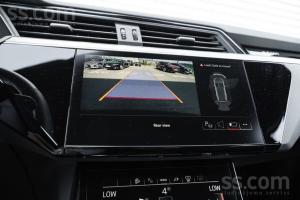 Серый Ауди E-Tron 2023 в Рига, объемом двигателя 0.00 л и пробегом 35 тыс. км за 40150 €, фото 22 на AUTOMOTO.COM.LV