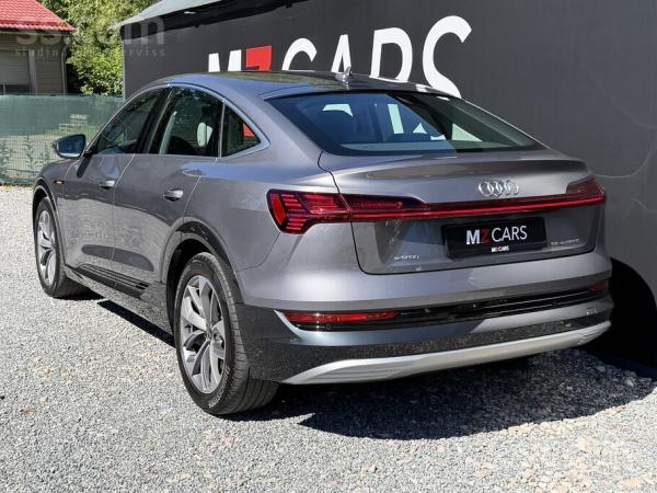 Grey Audi E-Tron 2023 in Riga, with an engine capacity of 0.00 L and mileage of 51 thousand km for 38990 €, photo 3 on AUTOMOTO.COM.LV