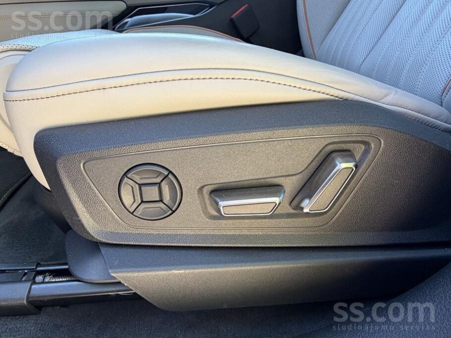 Grey Audi E-Tron 2023 in Riga, with an engine capacity of 0.00 L and mileage of 51 thousand km for 38990 €, photo 22 on AUTOMOTO.COM.LV