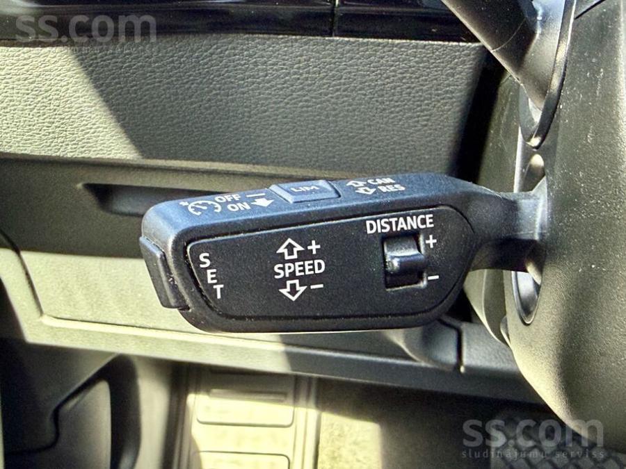 Grey Audi E-Tron 2023 in Saldus, with an engine capacity of 0.00 L and mileage of 45 thousand km for 47700 €, photo 13 on AUTOMOTO.COM.LV