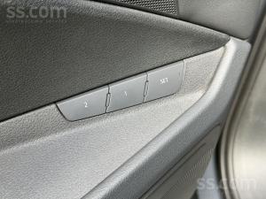 Grey Audi E-Tron 2023 in Saldus, with an engine capacity of 0.00 L and mileage of 45 thousand km for 47700 €, photo 16 on AUTOMOTO.COM.LV