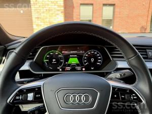 Grey Audi E-Tron 2023 in Saldus, with an engine capacity of 0.00 L and mileage of 45 thousand km for 47700 €, photo 20 on AUTOMOTO.COM.LV