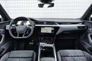 Pelēks Audi E-Tron 2023 Rīga, ar dzinēja tilpumu 0.00 L un nobraukumu 62 tūkst. km par 41450 €, foto 7 vietnē AUTOMOTO.COM.LV