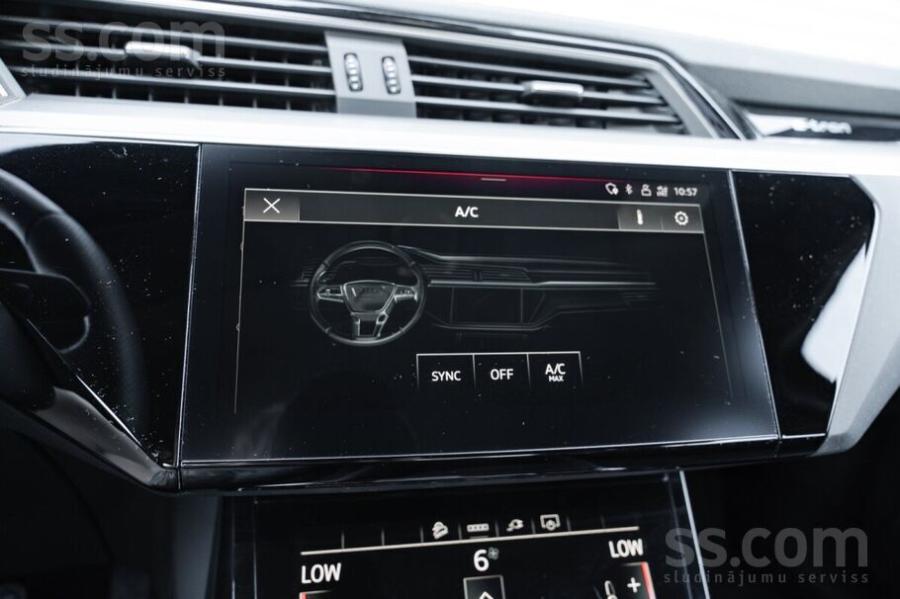 Pelēks Audi E-Tron 2023 Rīga, ar dzinēja tilpumu 0.00 L un nobraukumu 62 tūkst. km par 41450 €, foto 18 vietnē AUTOMOTO.COM.LV