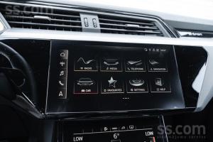 Pelēks Audi E-Tron 2023 Rīga, ar dzinēja tilpumu 0.00 L un nobraukumu 62 tūkst. km par 41450 €, foto 20 vietnē AUTOMOTO.COM.LV