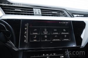 Pelēks Audi E-Tron 2023 Rīga, ar dzinēja tilpumu 0.00 L un nobraukumu 62 tūkst. km par 41450 €, foto 21 vietnē AUTOMOTO.COM.LV