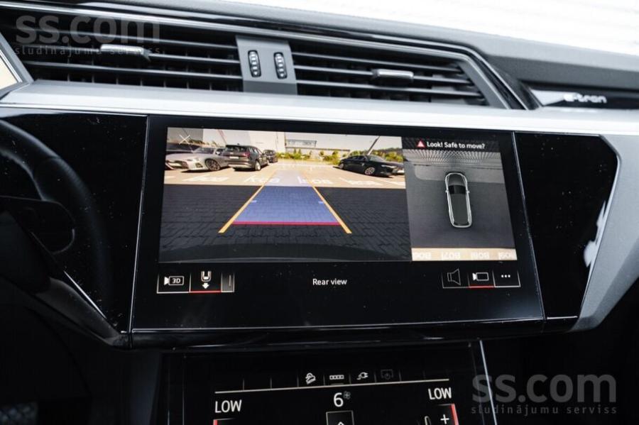 Pelēks Audi E-Tron 2023 Rīga, ar dzinēja tilpumu 0.00 L un nobraukumu 62 tūkst. km par 41450 €, foto 28 vietnē AUTOMOTO.COM.LV