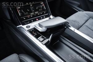 Pelēks Audi E-Tron 2023 Rīga, ar dzinēja tilpumu 0.00 L un nobraukumu 62 tūkst. km par 41450 €, foto 30 vietnē AUTOMOTO.COM.LV