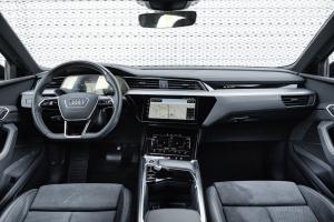 Grey Audi E-Tron 2023 in Marupe, with an engine capacity of 0.00 L and mileage of 62 thousand km for 41450 €, photo 7 on AUTOMOTO.COM.LV