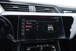 Grey Audi E-Tron 2023 in Marupe, with an engine capacity of 0.00 L and mileage of 62 thousand km for 41450 €, photo 24 on AUTOMOTO.COM.LV