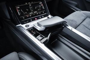 Grey Audi E-Tron 2023 in Marupe, with an engine capacity of 0.00 L and mileage of 62 thousand km for 41450 €, photo 30 on AUTOMOTO.COM.LV