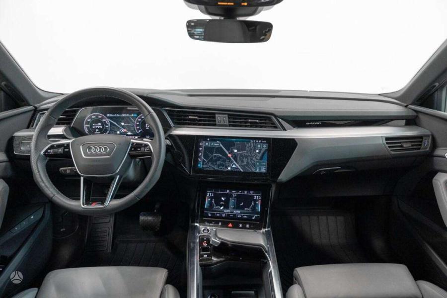 Grey Audi E-Tron 2023 in Vilnius, with an engine capacity of 0.00 L and mileage of 56 thousand km for 37000 €, photo 9 on AUTOMOTO.COM.LV